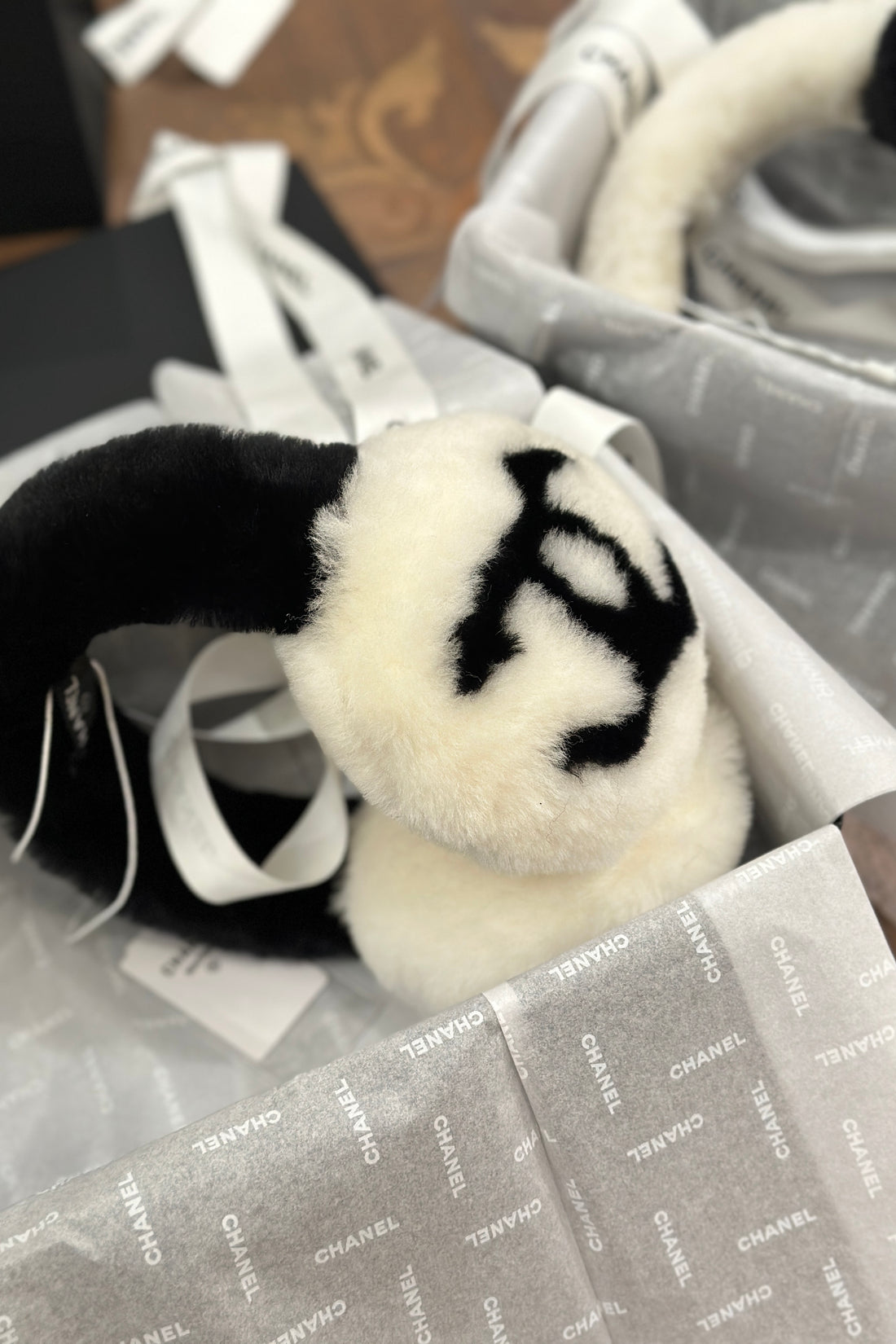 25N Ski Series Panda Color Block Earmuffs – Foya